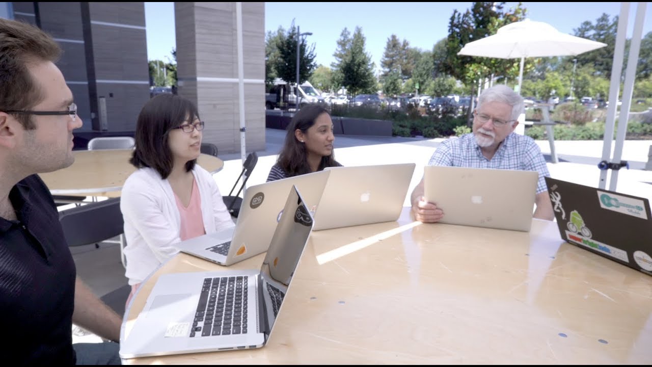 Meet Site Reliability Engineers at Google - YouTube