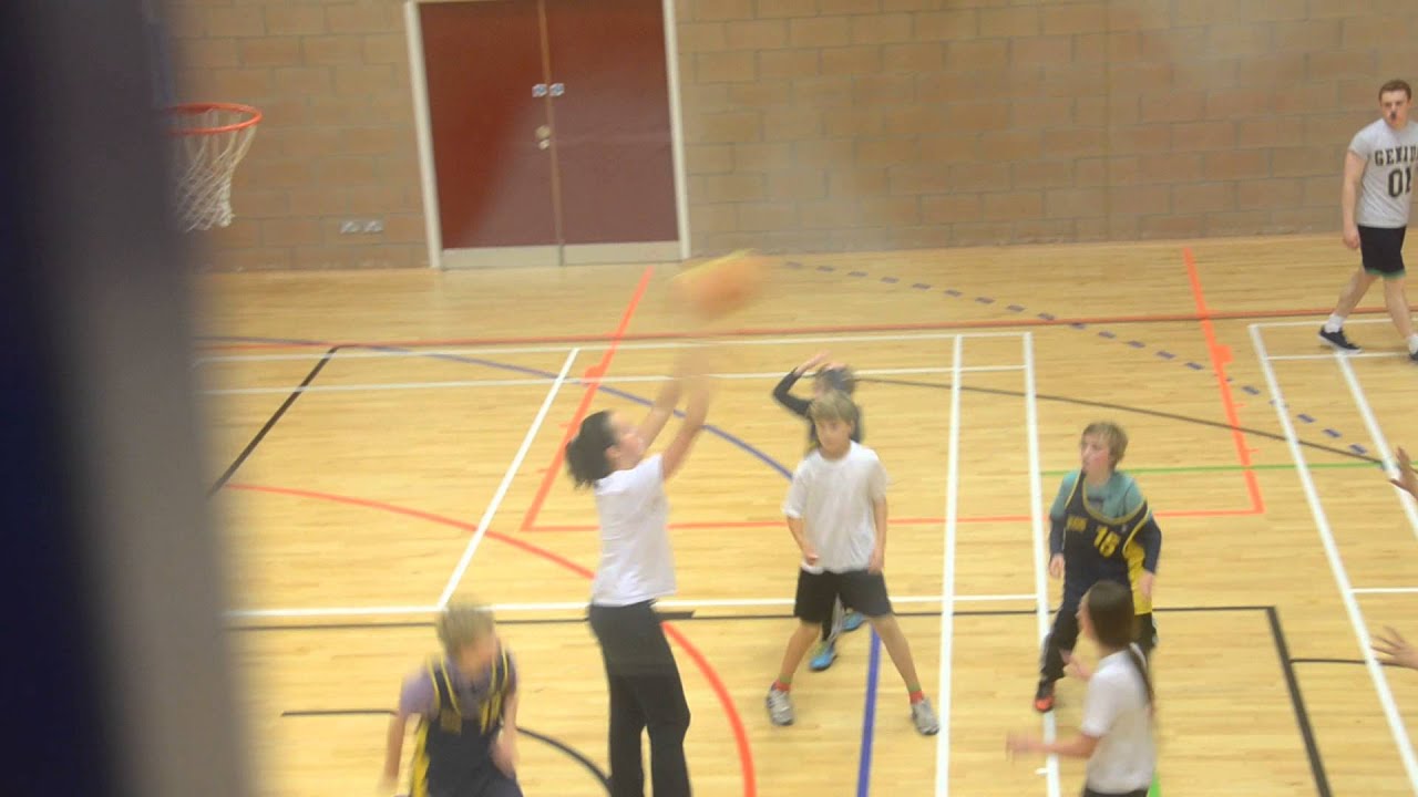 Currie Community High School - Partie 2 - YouTube