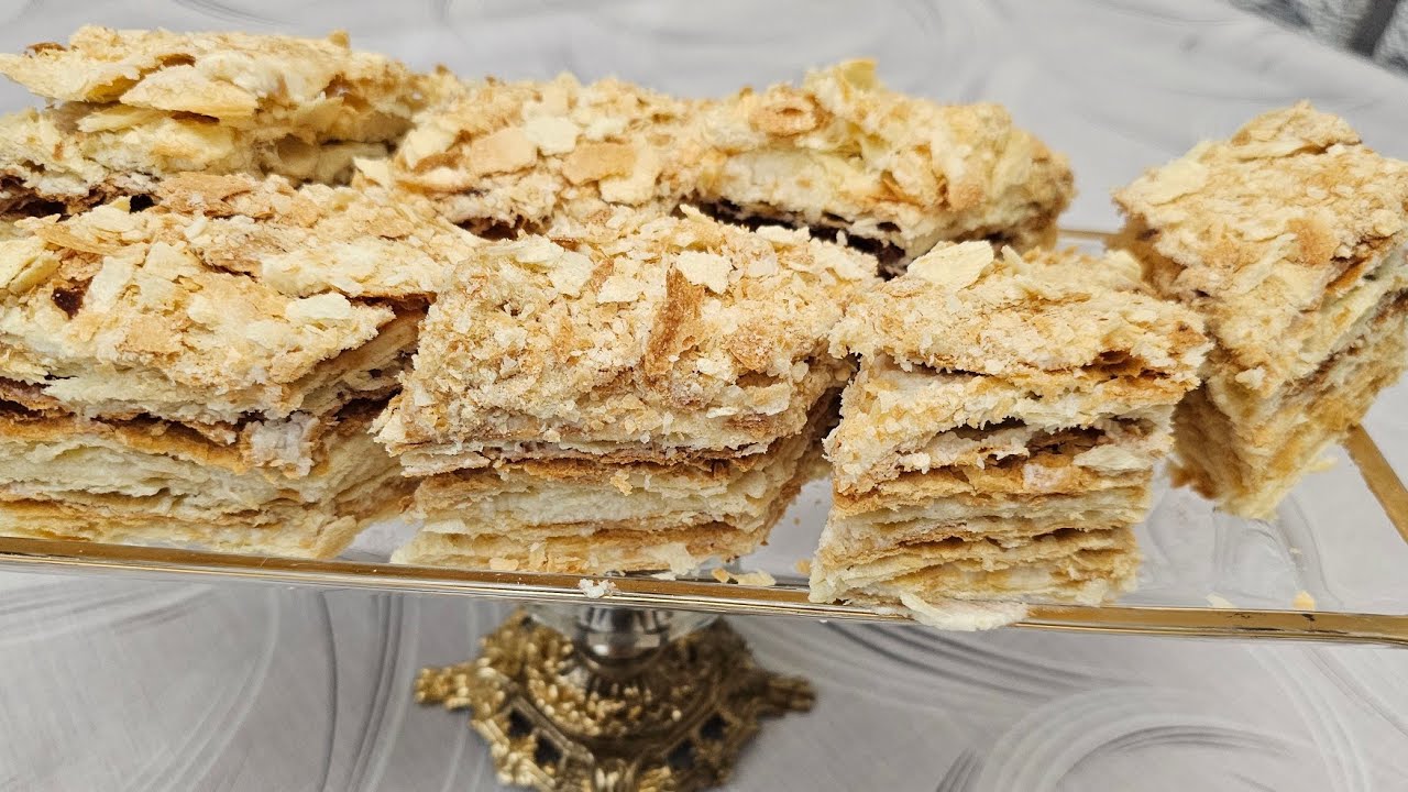 NAPOLYON PASTA TARİFİ /NAPOLEON TORTU - YouTube