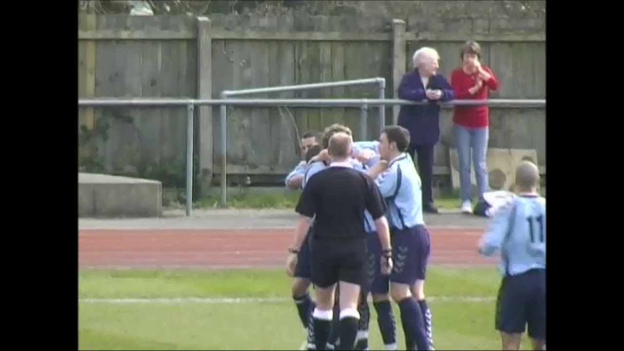 Ben Twigger v Bradford Park Avenue - YouTube