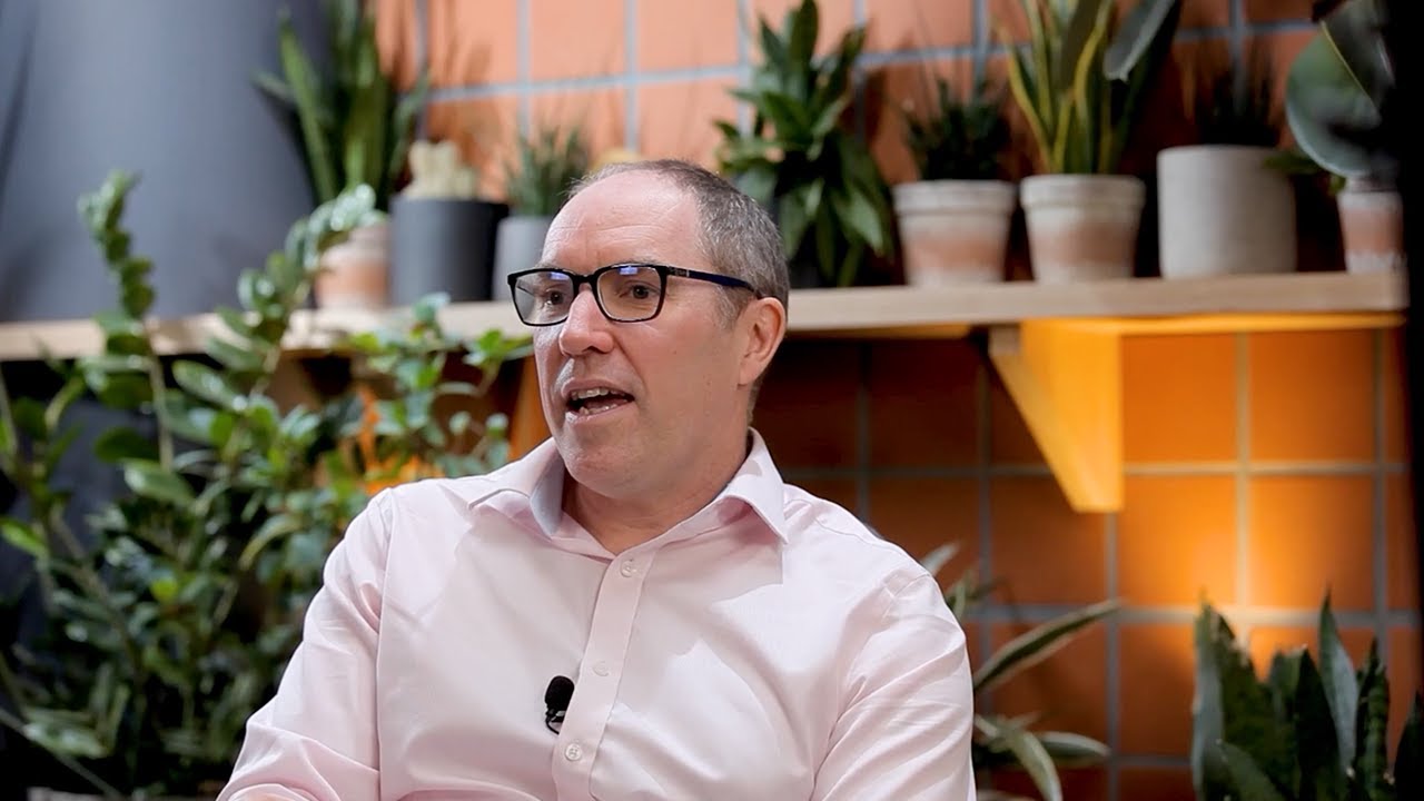 Ian Morrin on giving consumers first class investing UX - YouTube