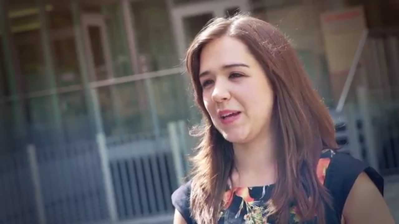 Rebecca Bell describes life as a graduate at Arcadis - YouTube