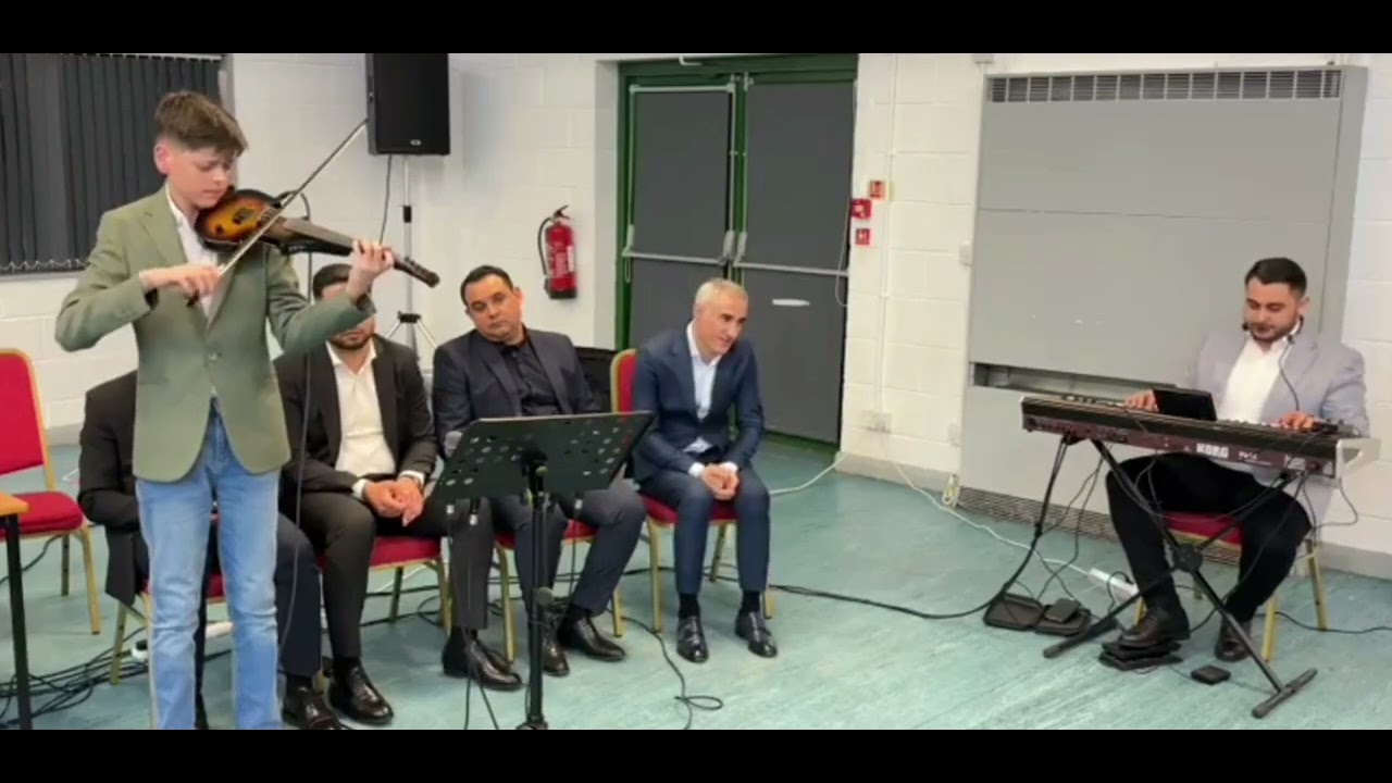 George florea & Alex bahica- zideste-n mine o inima curata - YouTube