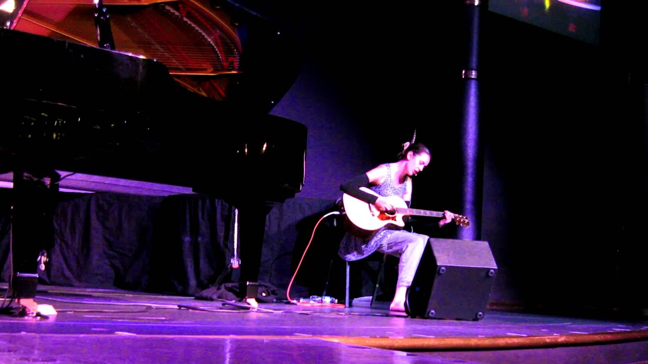 I'll Be Here -- Vi Hart on JoCo Cruise Crazy II - YouTube