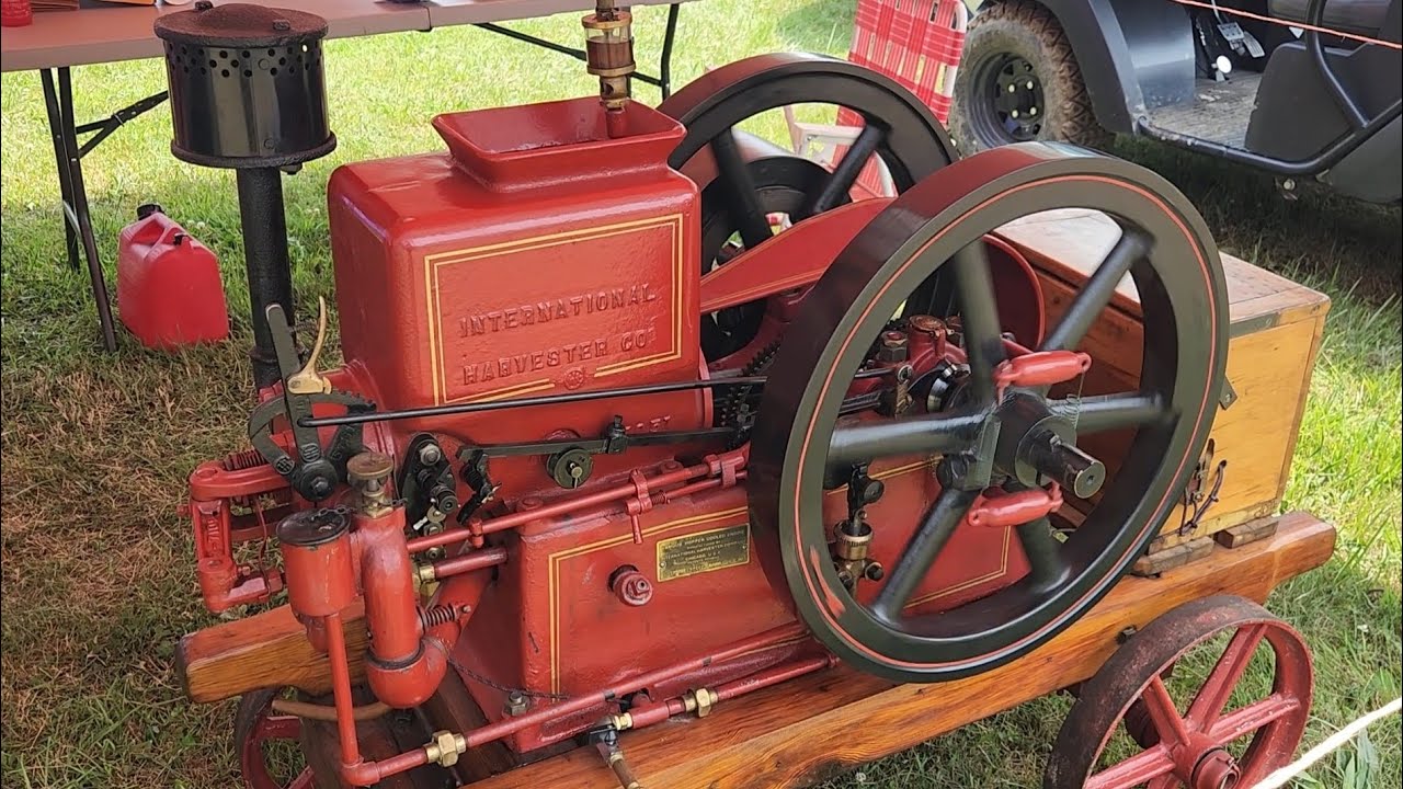 Hit & Miss farm engines in action! (Coolspring, June 2023) - YouTube
