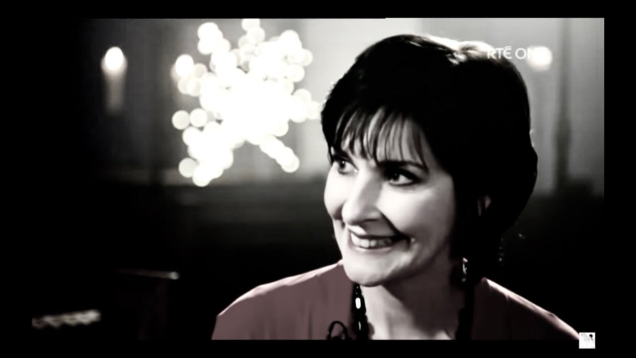 Enya speaking Irish (Interview in 2016) - YouTube