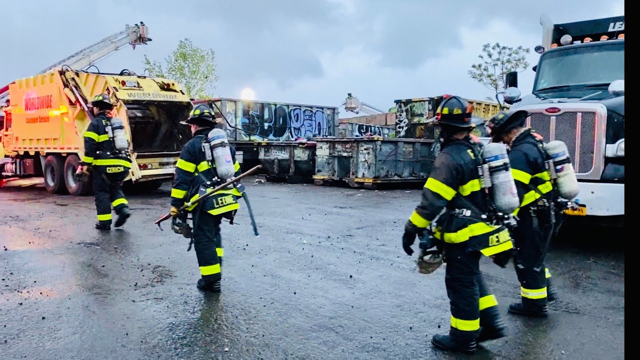 FDNY BOX 0185 - FDNY OPERATING AT QUICKLY KNOCKED DOWN SCRAP YARD FIRE ...
