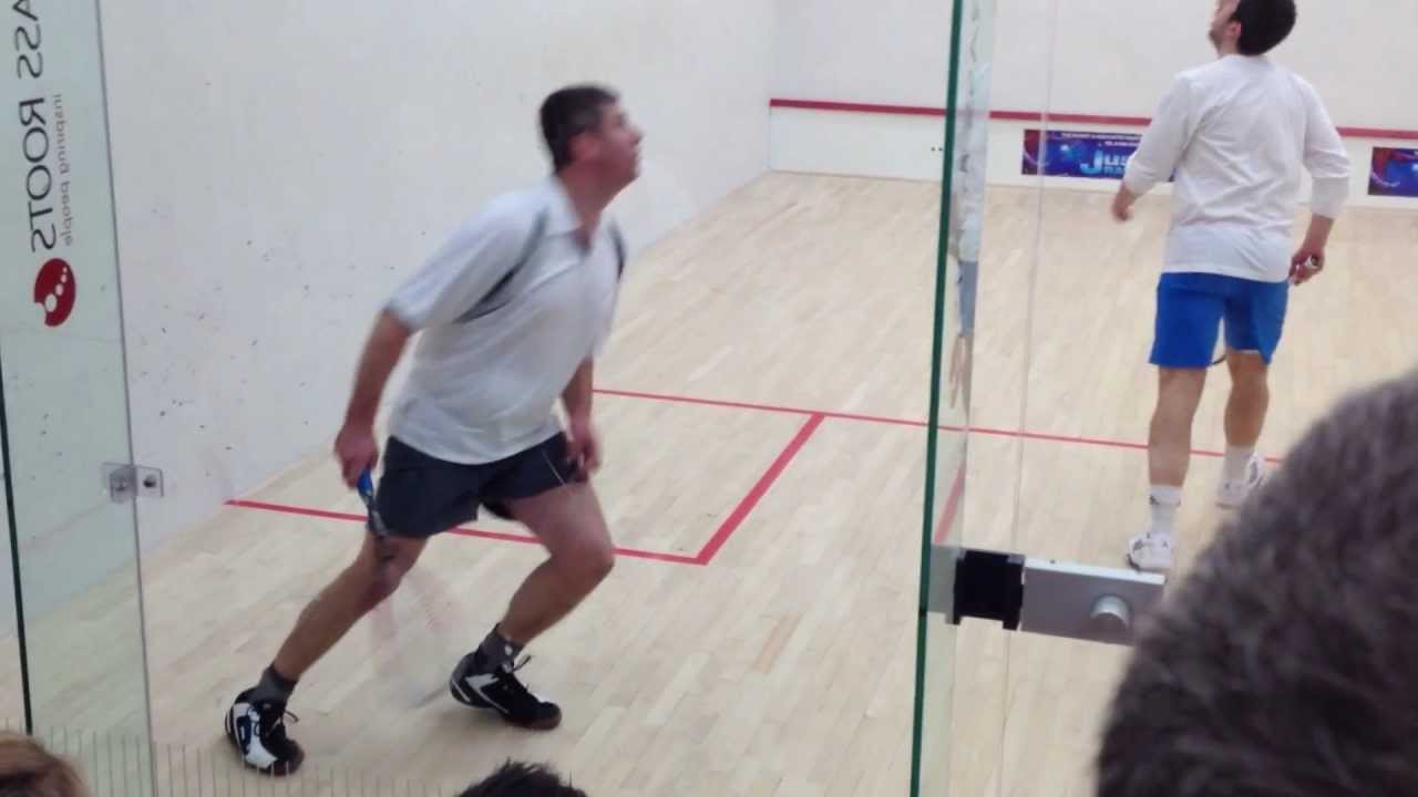 Daryl Selby the World's number 15 Squash player versus Tring Squash ...