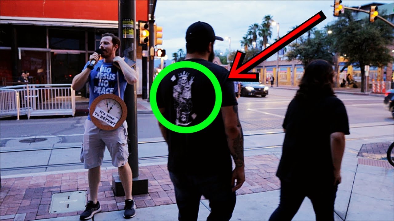 Open Air Preaching Downtown - The Bible Has The Answers - YouTube