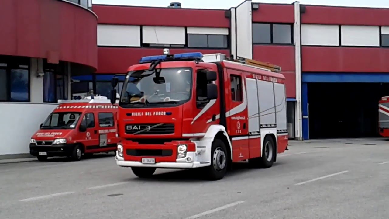 APS Volvo FL280 in emergenza-fire Brigade in Emergency - YouTube