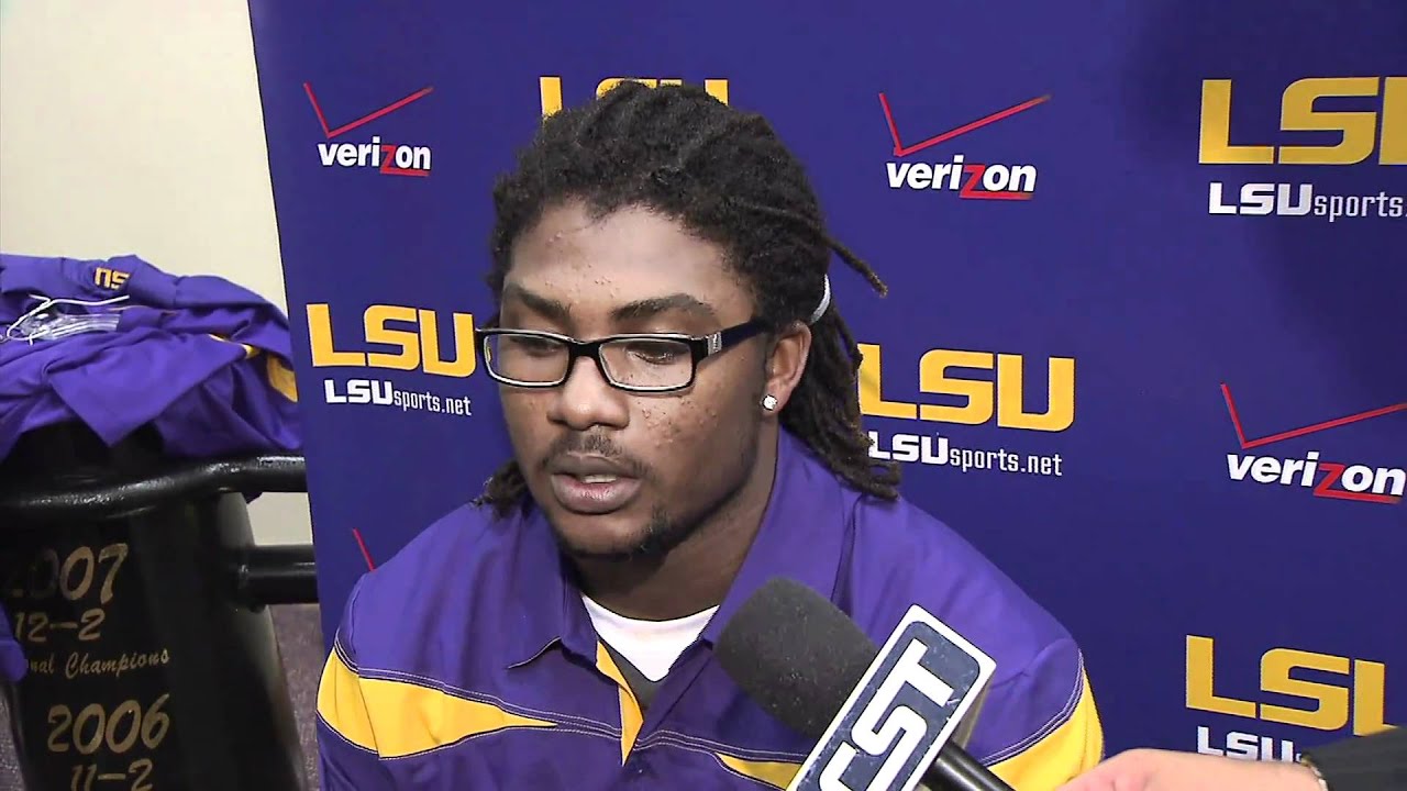 Spencer Ware and the 2011 LSU Football Season - YouTube