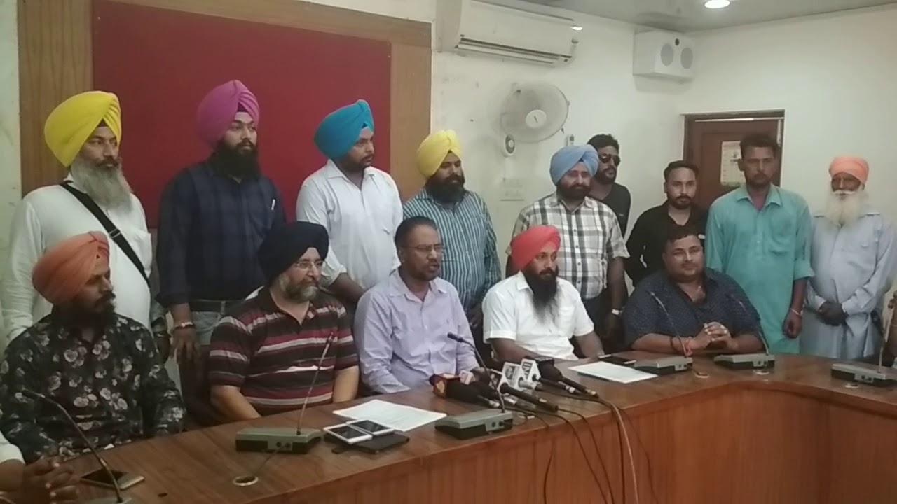 Split in AAP Punjab - YouTube