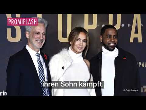 Total sexy: Jennifer Lopez lässt im Minikleid tief blicken