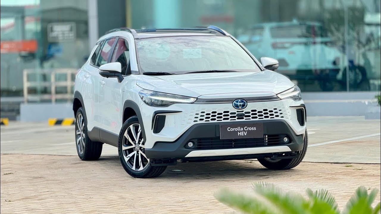 2025 Toyota Corolla cross | 1.8l Luxury SUV - In-depth Walkaround ...