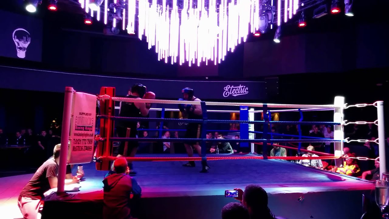 Steven Quance 1st Round 22-11-14 - YouTube