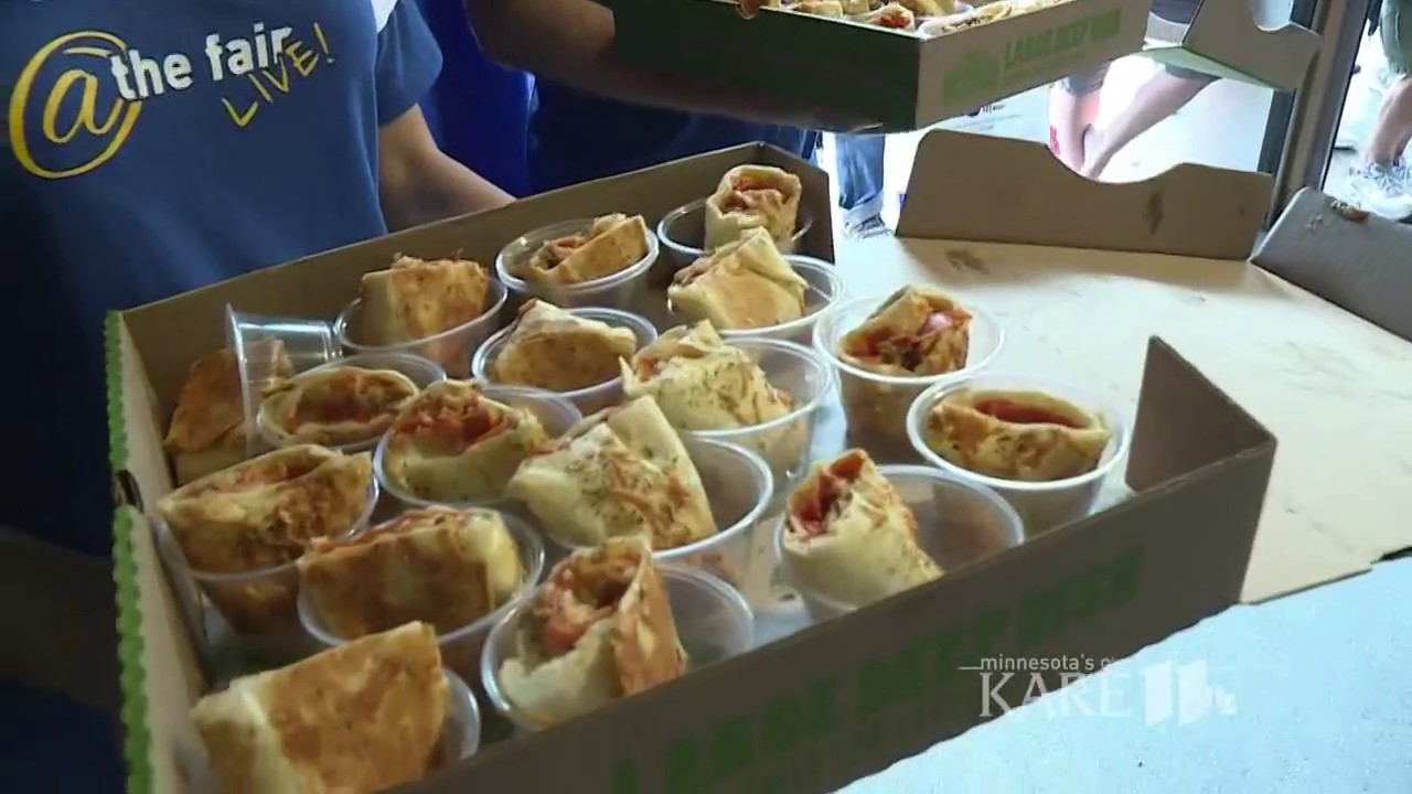 New food at the Fair: Pizzarito - YouTube