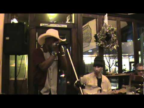 Wang Dang Doodle Lloyd Meadows, Bonnie Hayes & Friends.mpg - YouTube