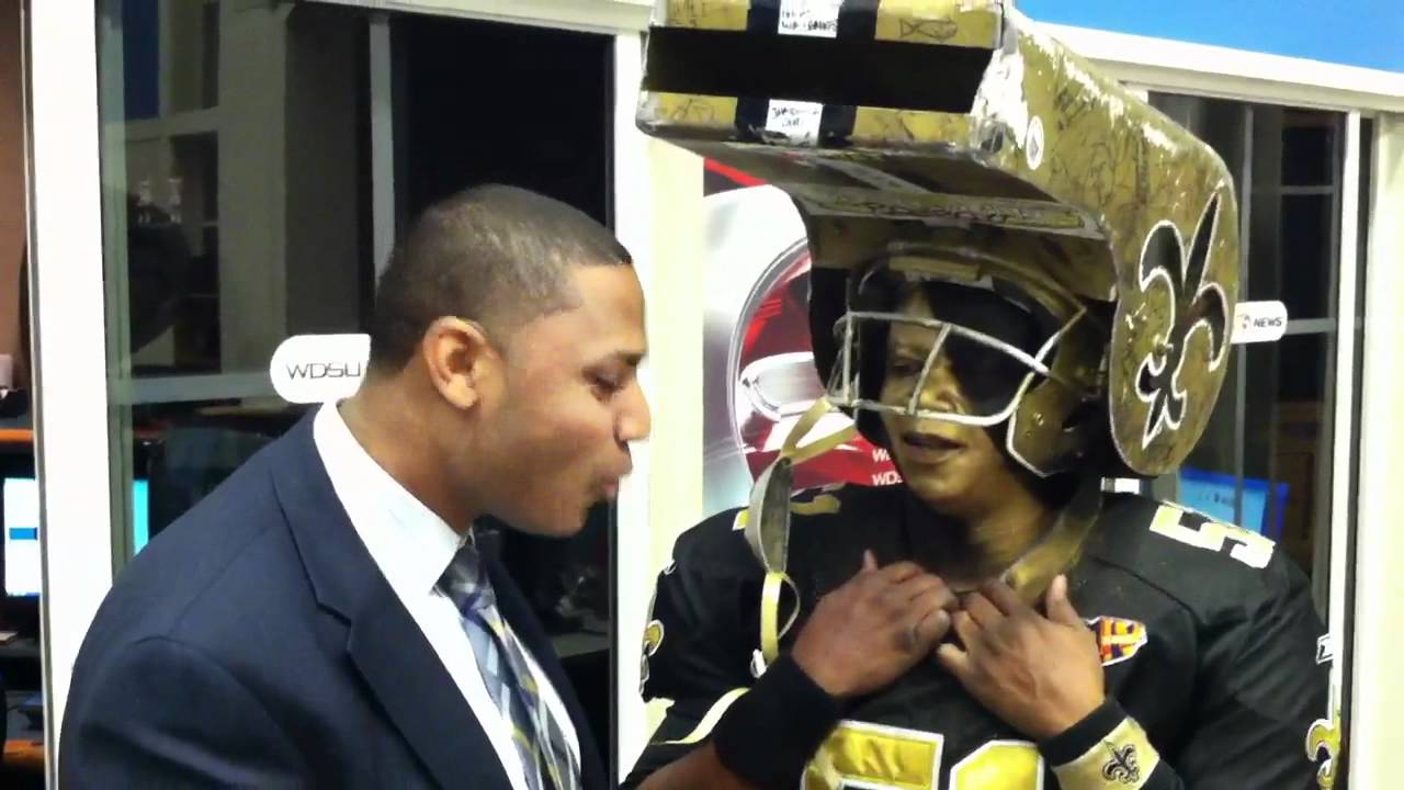 Whistle Monster Stops By WDSU - YouTube