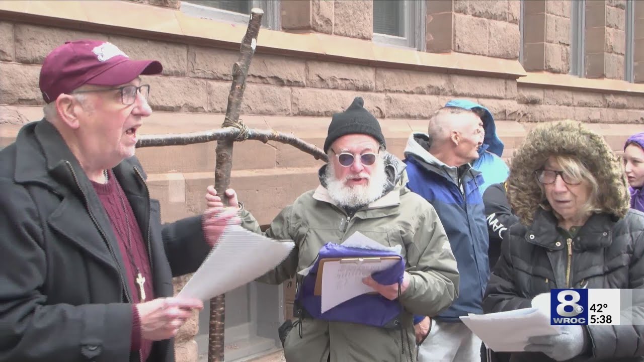 Stations of the Cross organizes 'Good Friday Walk' - YouTube