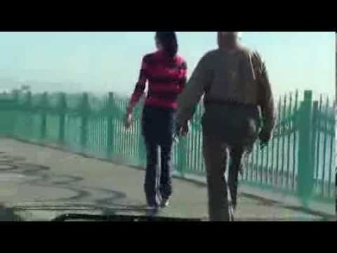 Yaş 70'miş Kızın Peşine Gitmiş... :)