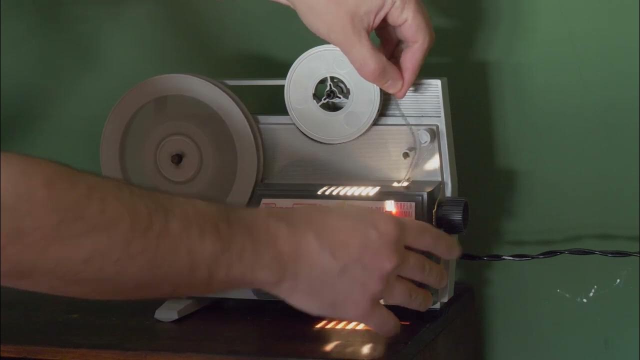 Royal Bipasso Gioca Milano Super 8 Projector - YouTube