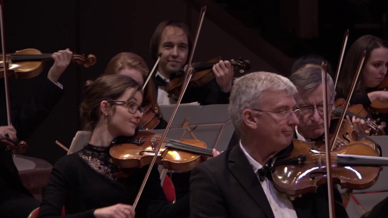 Concert du nouvel An 2019 à Chantilly - YouTube