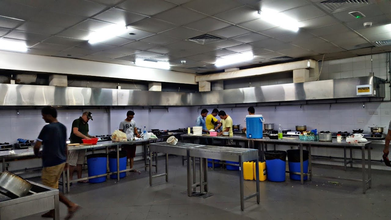 Emirates flight catering kitchen facility for staff | My life in dubai ...