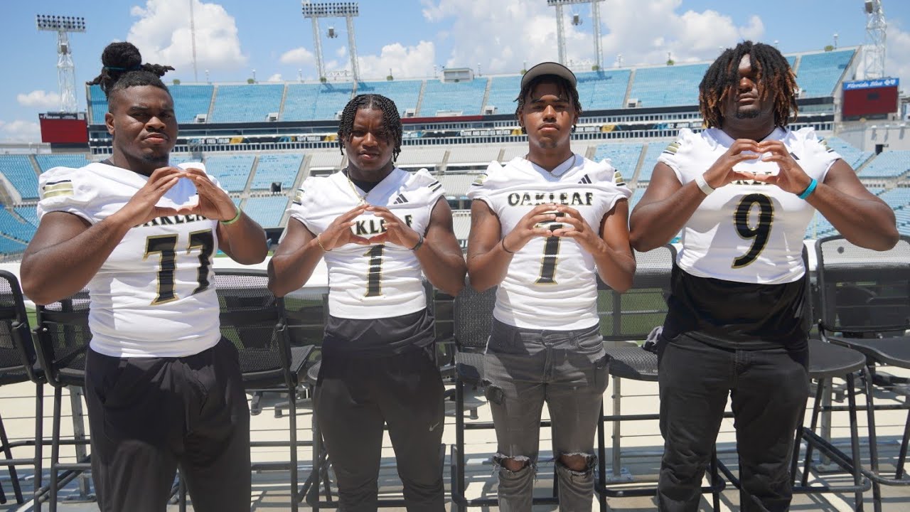 Oakleaf Knights #mediaday 2023 - YouTube