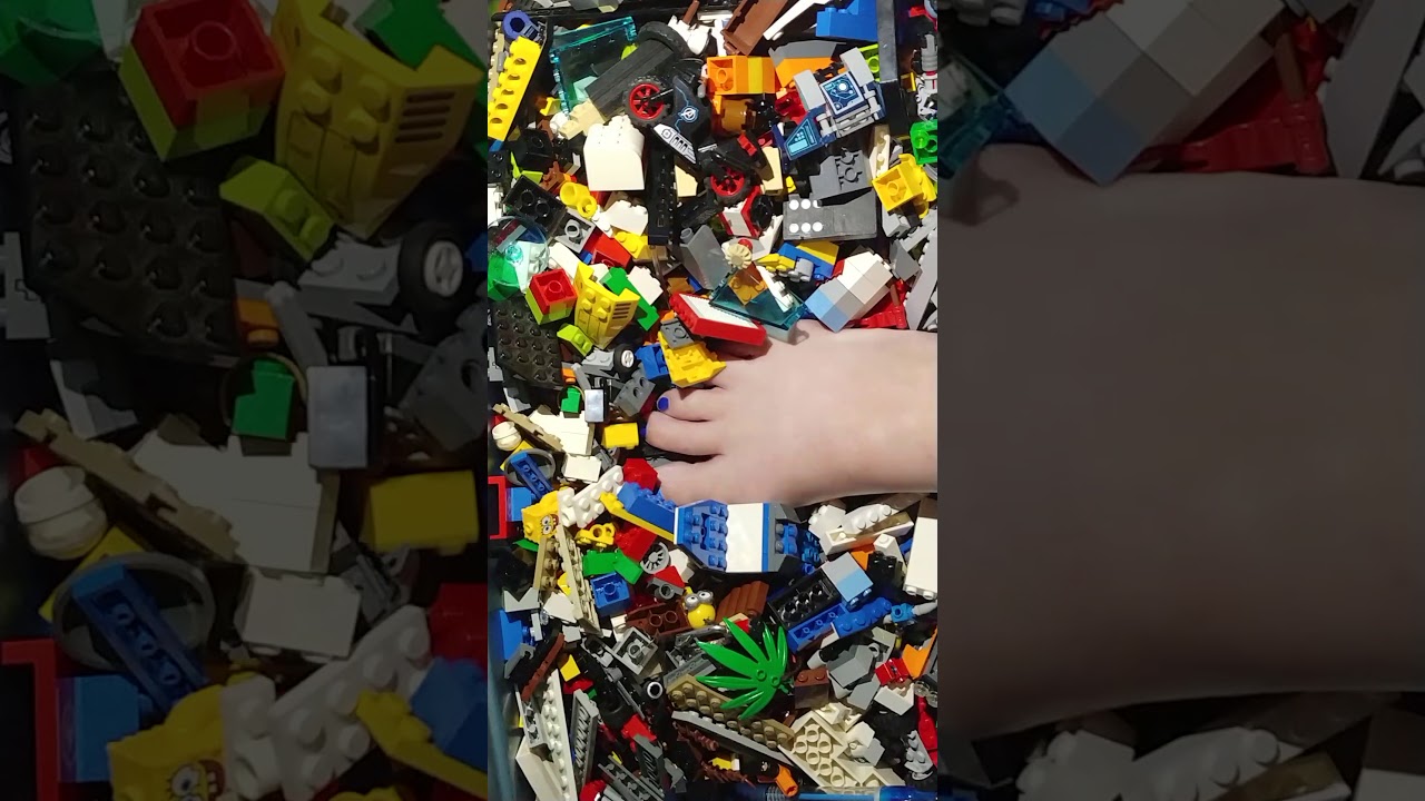 Lego Foot ASMR - YouTube