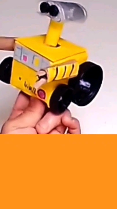 Cómo hacer un robot de cartón - YouTube