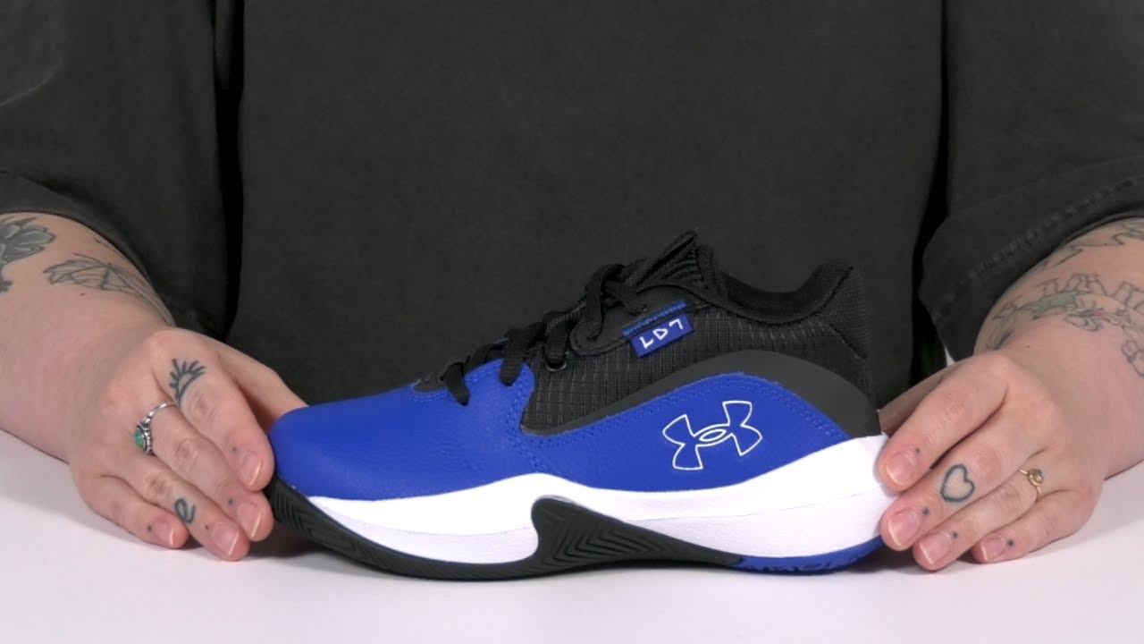 Under Armour Kids Pre School Lockdown 7 (Little Kid) SKU: 9956546 - YouTube