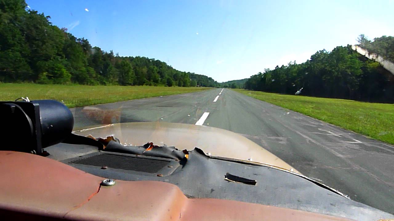 Landing at Sky-Bryce Airport, Bryce Resort, VA - YouTube