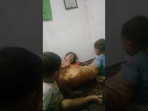Tante Febi di keroyok Ponakan