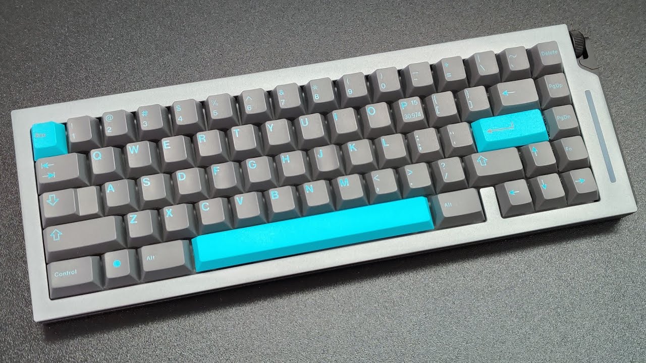 Voice 65 Keyboard Build Time Lapse - YouTube