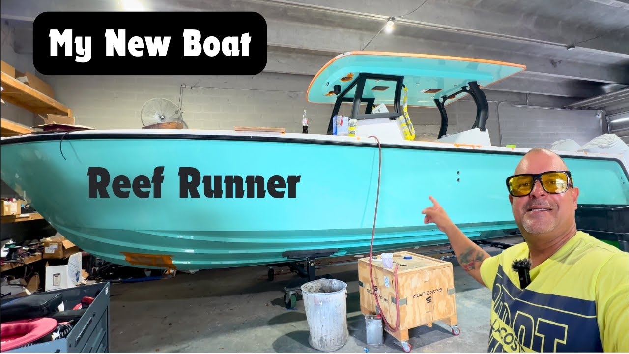 Ft Lauderdale Boat Show 2024!! Reef Runner Boats!! Sorpresa - YouTube