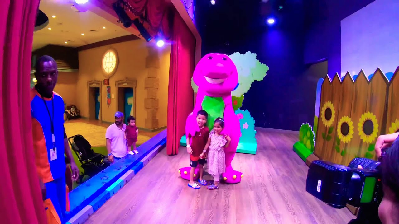 Meeting Barney Dubai Mattel - YouTube
