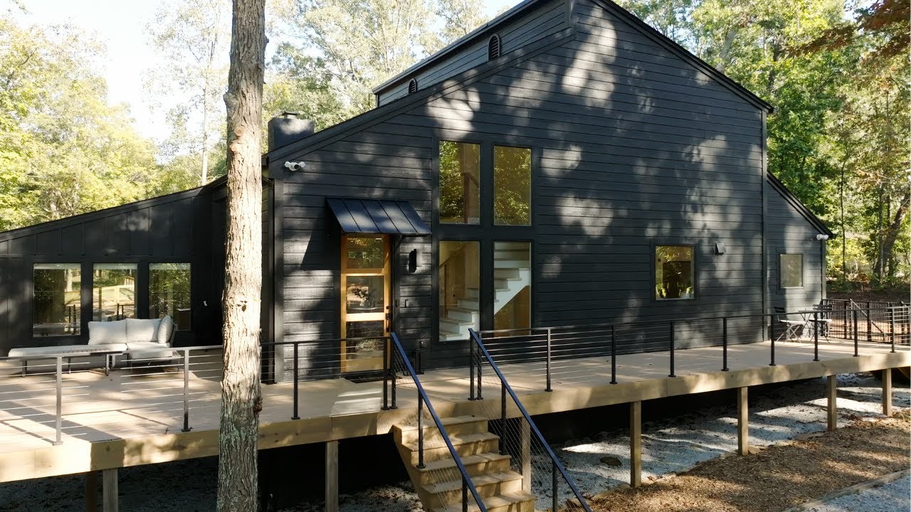 Step Inside a Beautifully Renovated Modern Japandi Cabin Nestled in the ...