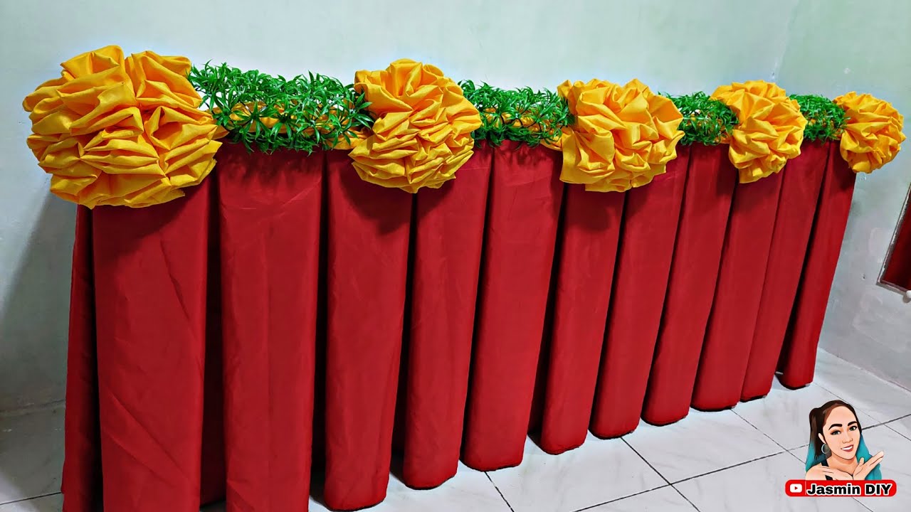 Box Pleats with Rose Flower Fold and Grass Table Skirting Design Ideas ...