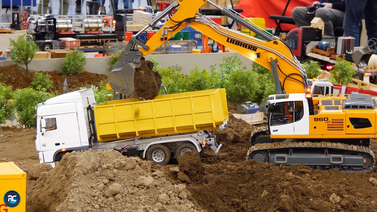 INSANE RC WAREHOUSE! RC Trucks, Excavators & Dozers! RC Earthmoving ...