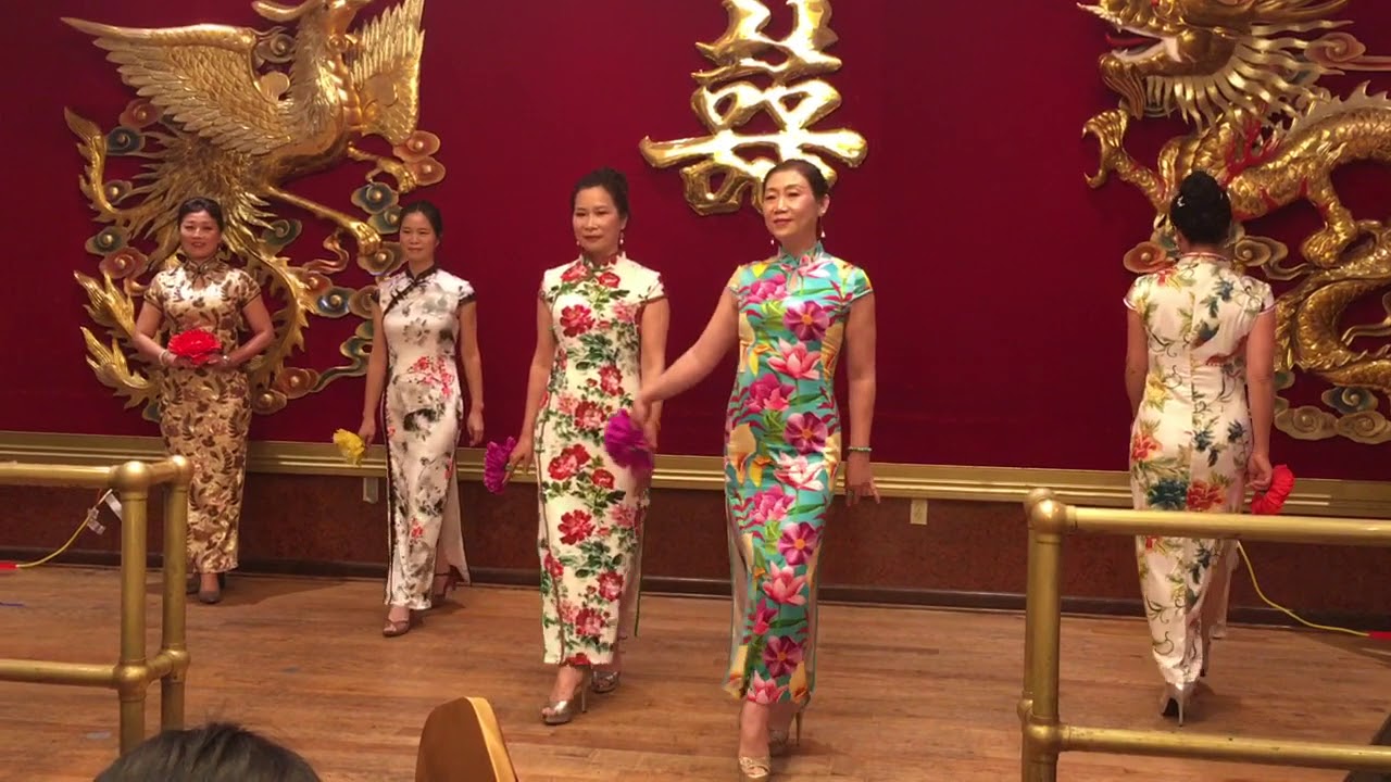 Chinese traditional fashion show - Qipao - YouTube