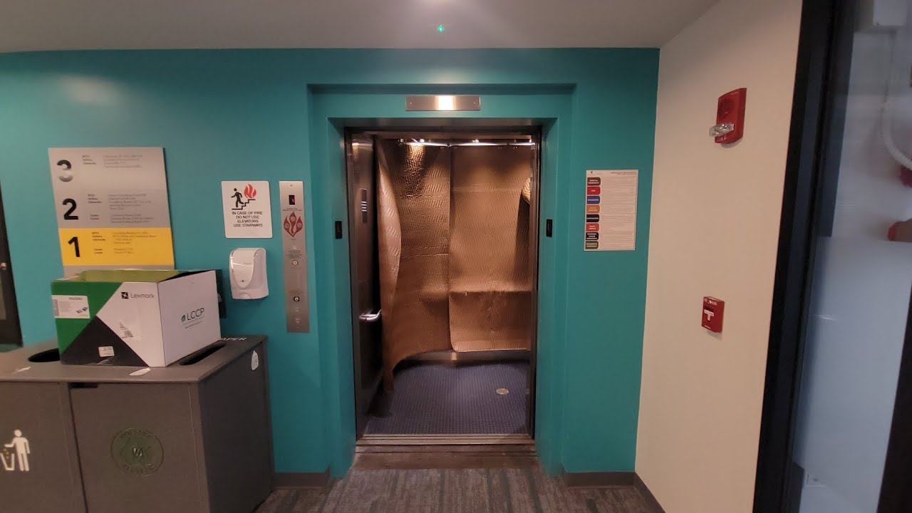 Modded Seaberg Traction Elevator @ Weller Hall, Hofstra University ...