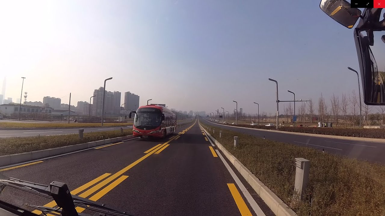 成都雾霾 市区到郊区最好公交线BRT K6沿途风光 连接市区和世界大学生运动会比赛场东安湖体育公园 Bus Rapid Transit K6 ...