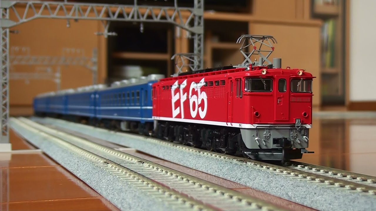 【HOゲージ鉄道模型】 引退したEF65 1118号機をHOゲージで再現 - YouTube