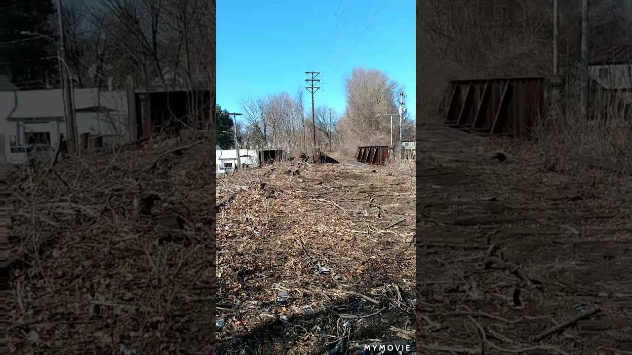 Cool train trussell bridge - YouTube