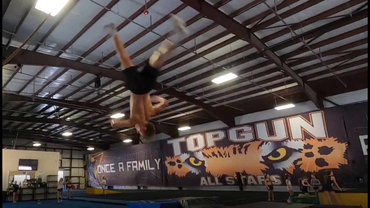 TOP GUN TGLC Tumbling Session (6 DOUBLE BACKFLIPS??) - YouTube