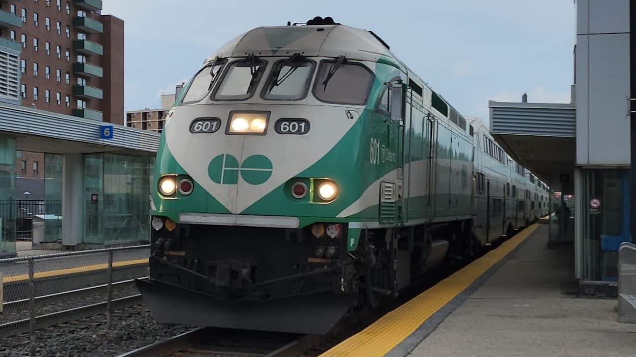 GO 1860 (Hamilton Express) - 601 With 348 At Port Credit - YouTube