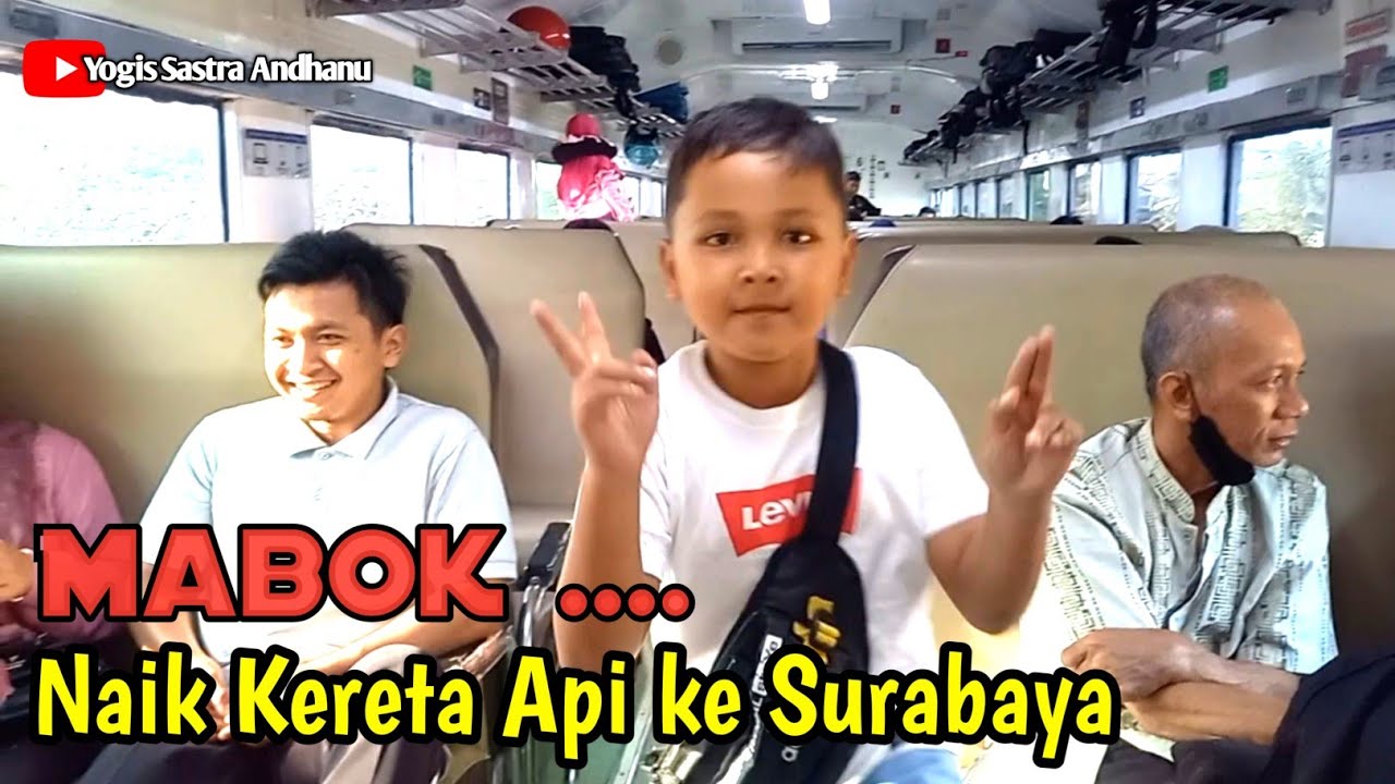 Naik Kereta Api dari stasiun Tulungagung ke Surabaya - YouTube