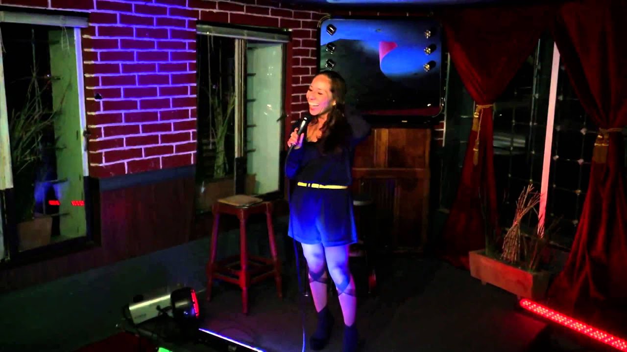 RisaPa La Raza México DF Lorena Solano - YouTube