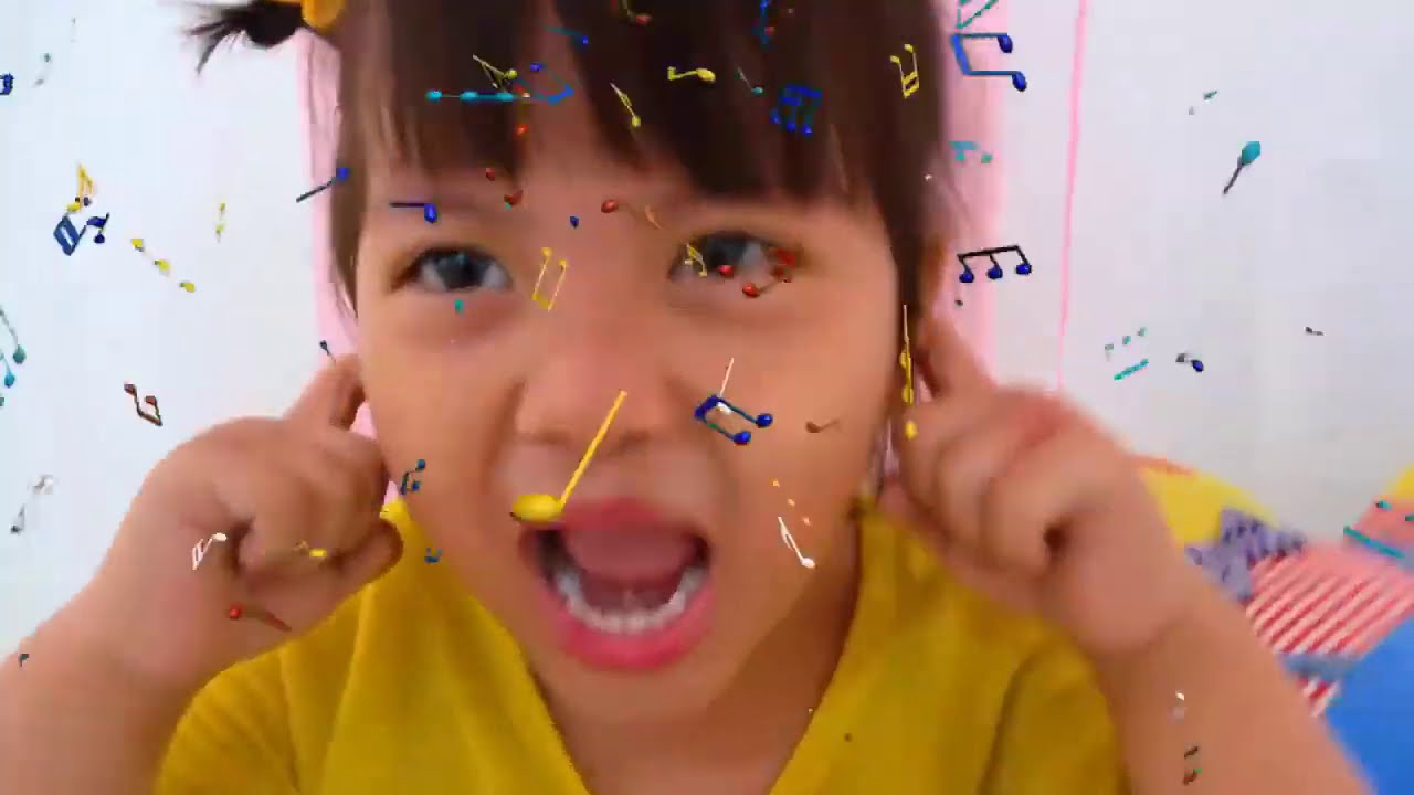 Boong Candy, Boong is sleeping and sister is playing with Doll - YouTube