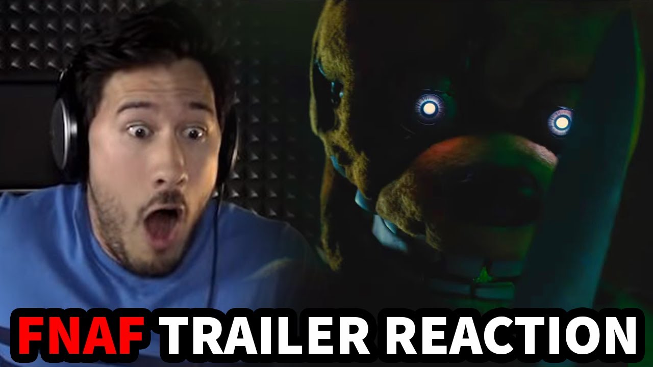 FIVE NIGHTS AT FREDDY'S OFFICIAL TRAILER REACTION! - YouTube